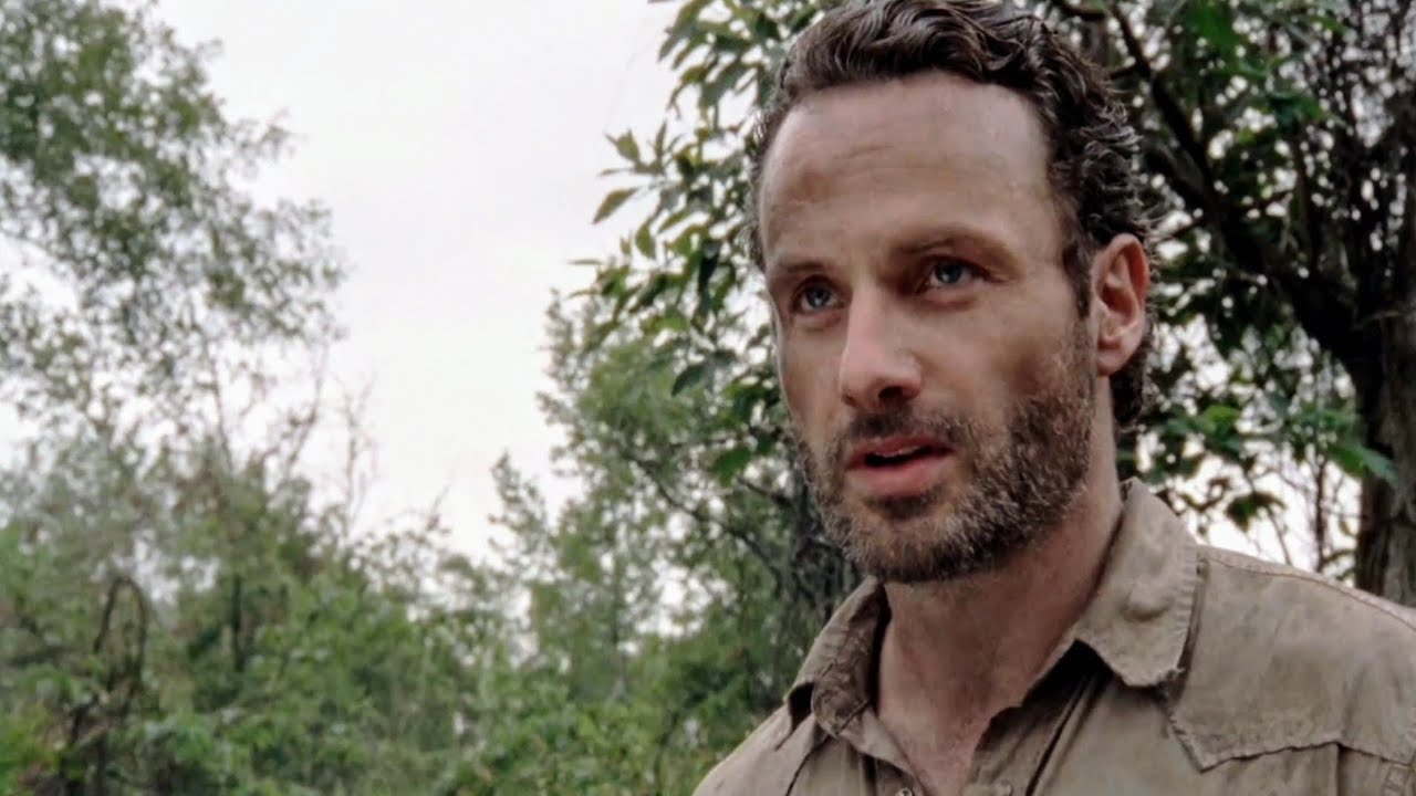 Rick finds Prison | S3 E1 | The Walking Dead - YouTube