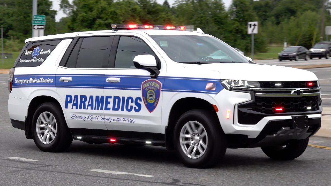 Kent County Department of Public Safety Medic 9 Responding - YouTube