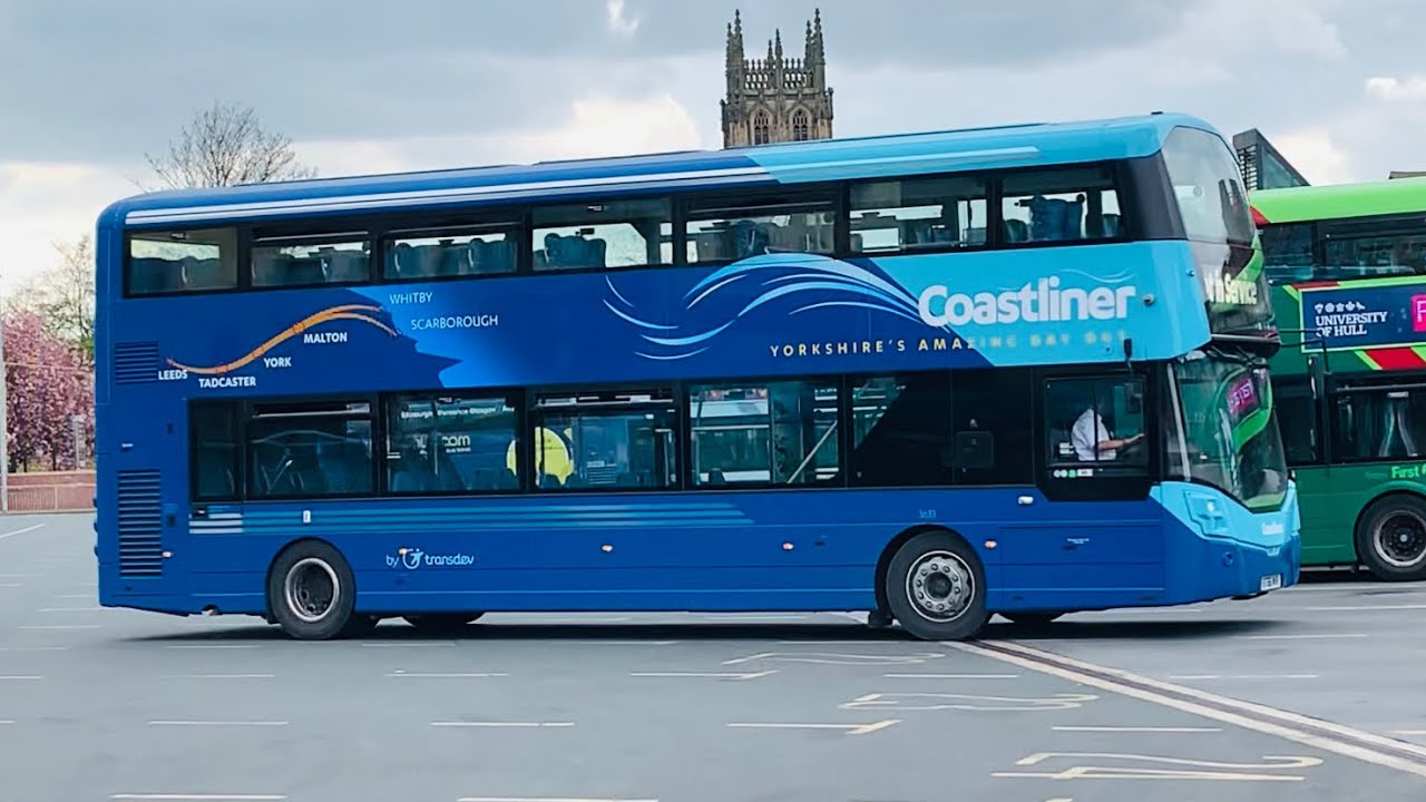 Coastliner Bus 3633 At Leeds Bus Station - YouTube