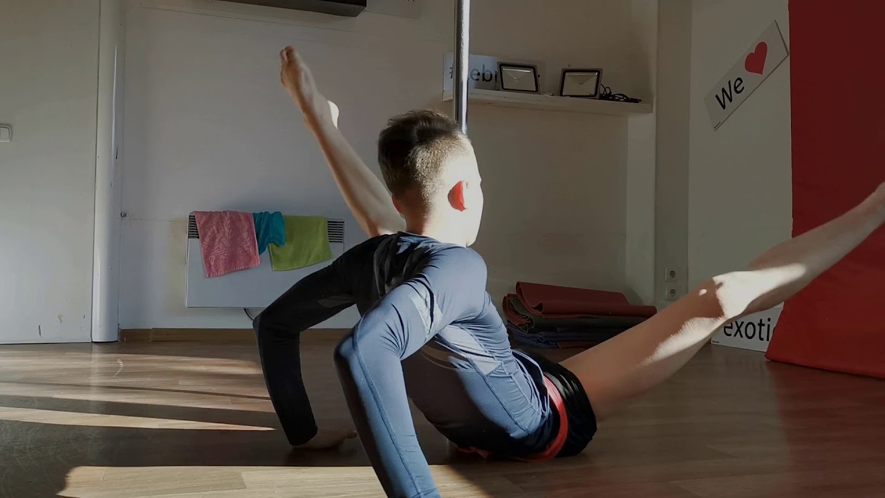 Pole Dance 19 05 19 - YouTube