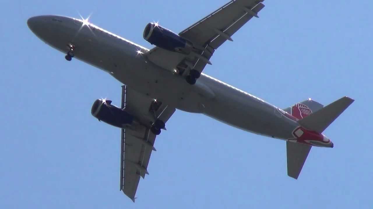 JetBlue Airways A320 Airbus (Boston Red Sox plane) approaching JFK by ...