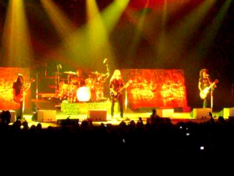 Check My Brain - Alice In Chains Live @ Fox Theatre Oakland CA.mp4 ...