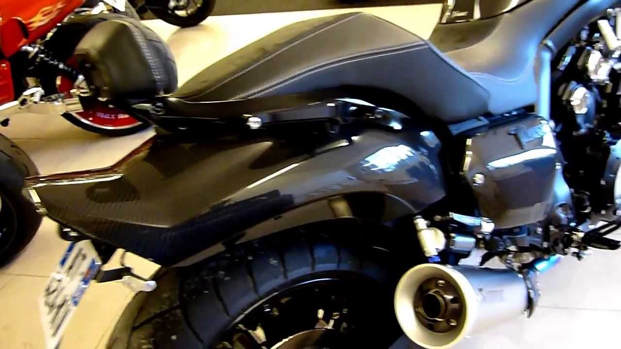 vmax 1700 carbon cannesmotoservices - YouTube