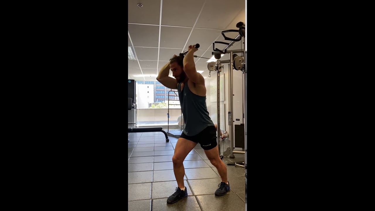 Overhead tricep extension (straight bar/high cable) - YouTube