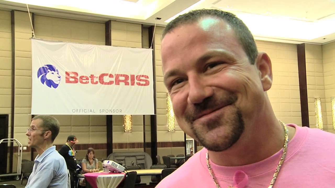 Eric Grenier @ the Punta Cana Poker Classic 2012. - YouTube