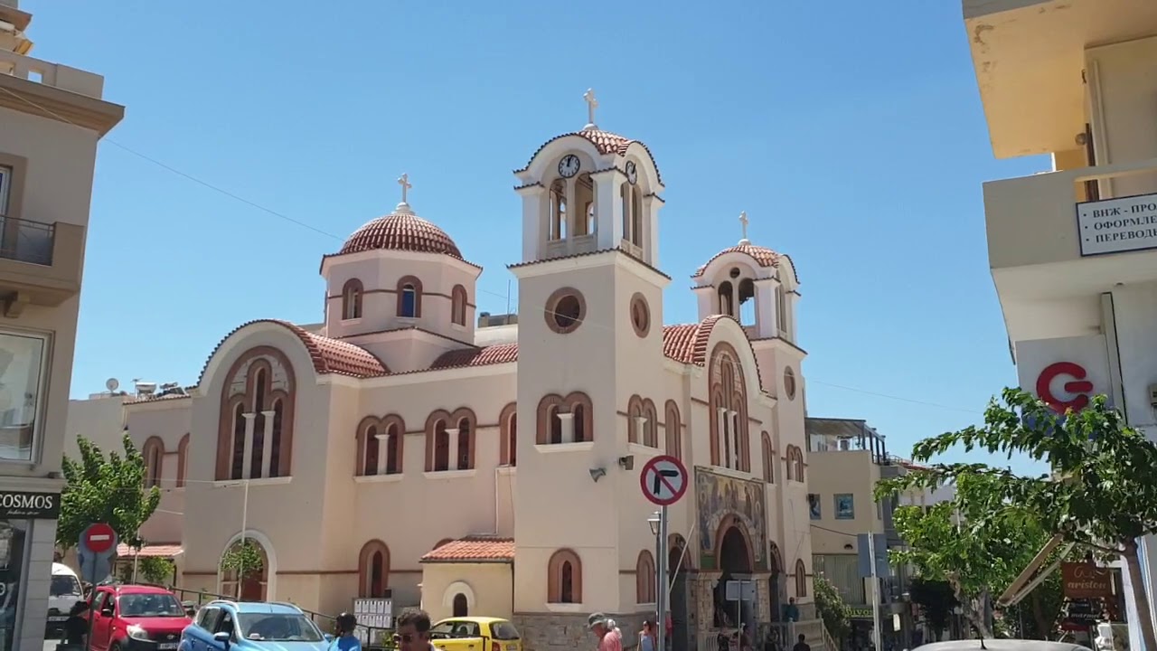 Ήχησαν πένθιμα οι καμπάνες της Αγίας Τριάδας - YouTube