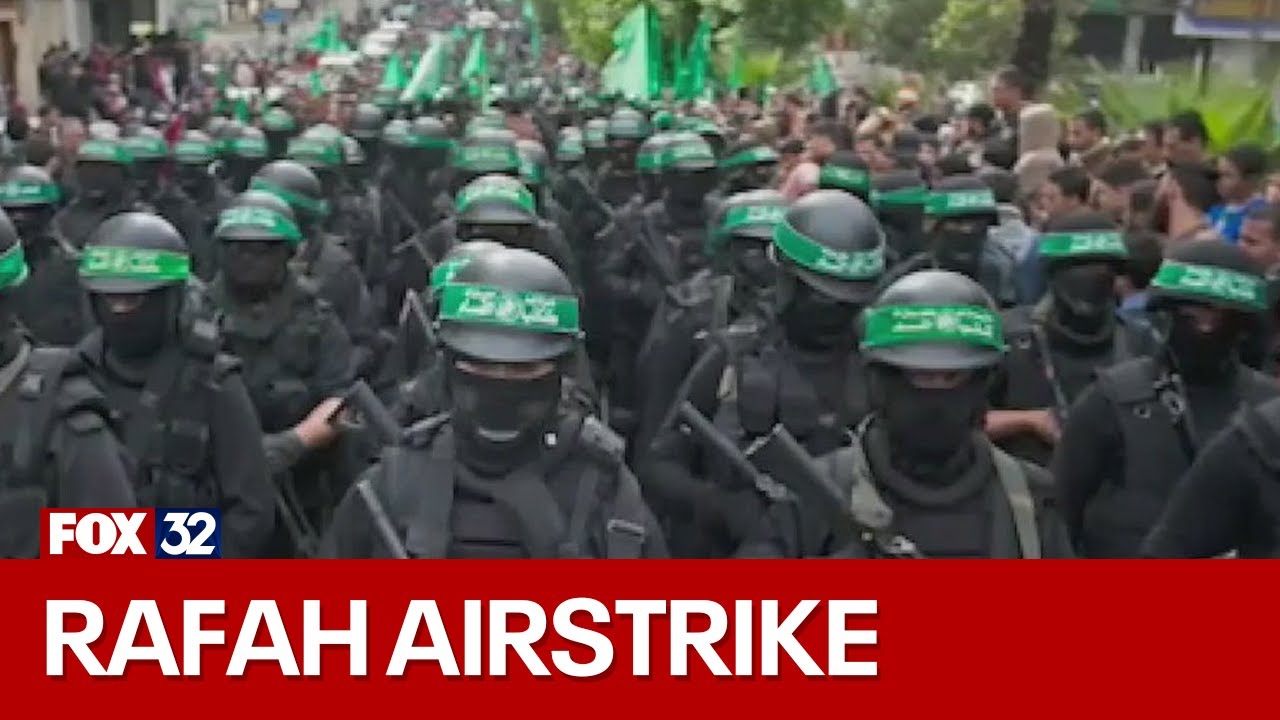 Israel carries out deadly airstrike in Rafah - YouTube