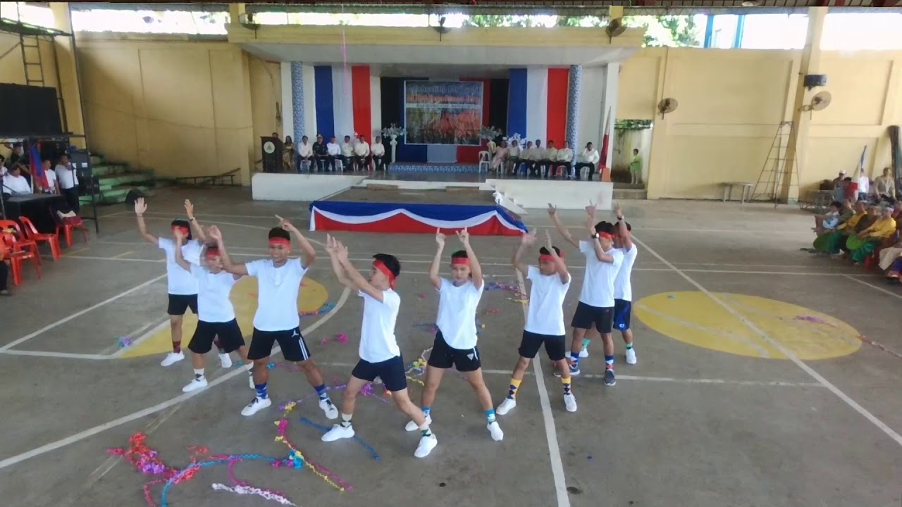 Matag-ob Dancers during the 121st Independence Day celebration - YouTube