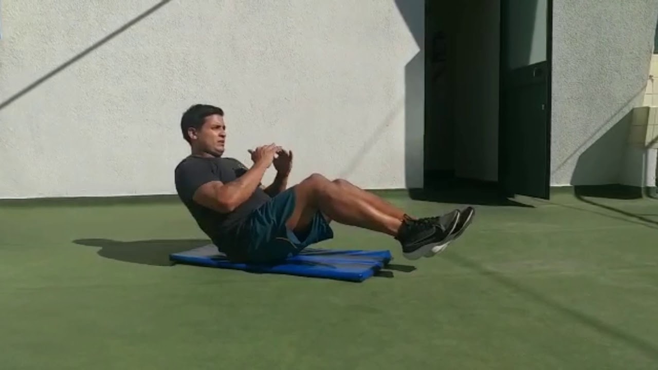 RUSSIAN TWIST CORE CONDITIONING - YouTube