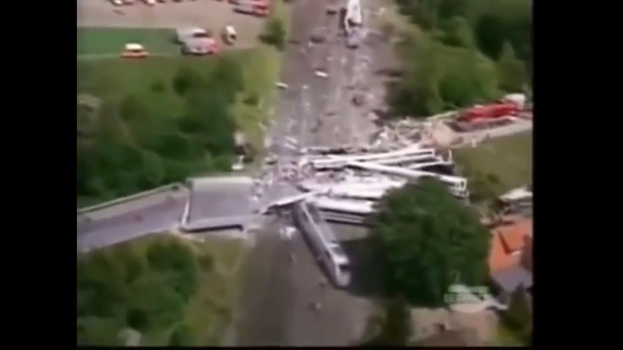 Eschede Train Wreck Of 1998 - YouTube