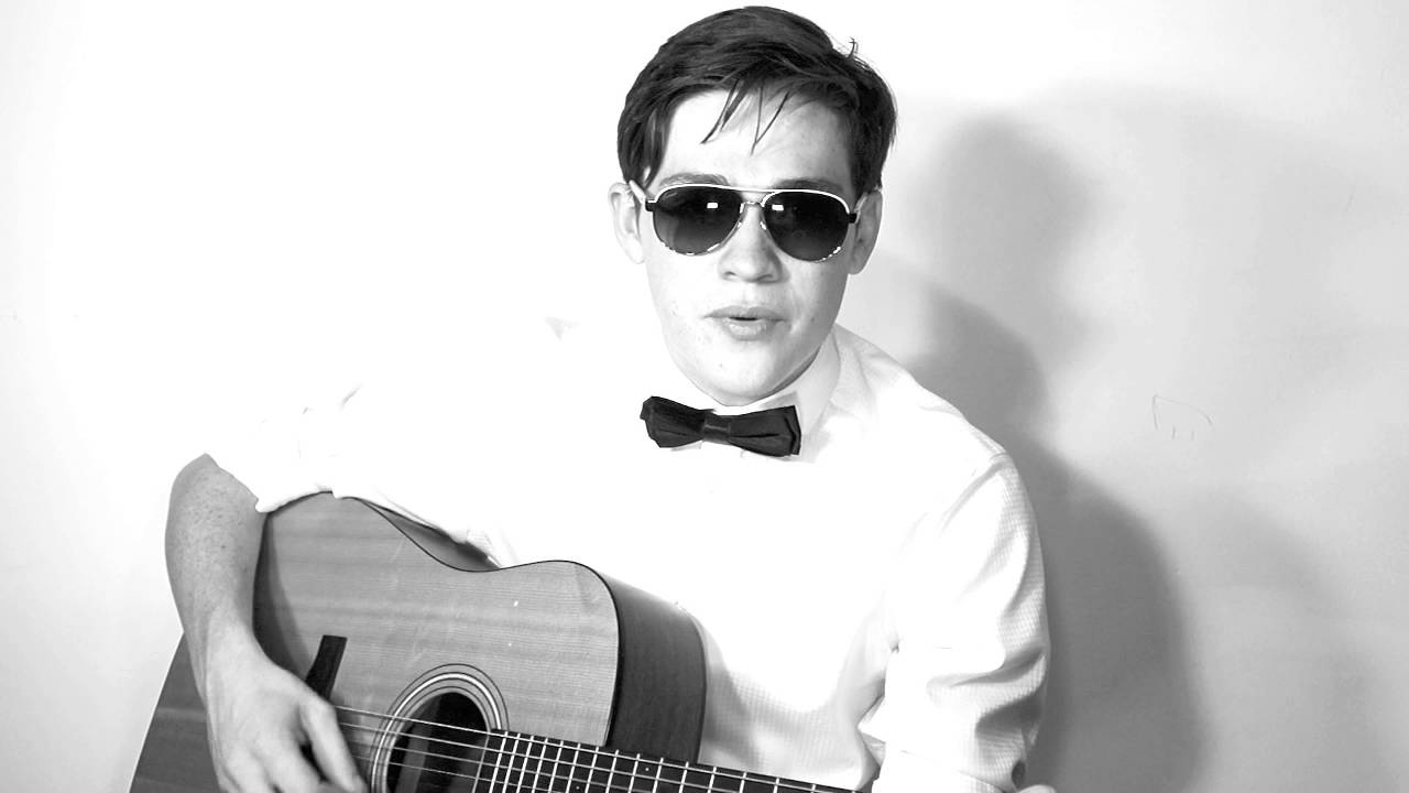 Jonathon McClendon of Days of our Lives sings Chicken Fried for Dream ...
