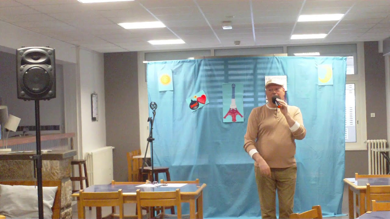 Roger Marti-Rubio "Boum" de Charles Trenet - YouTube