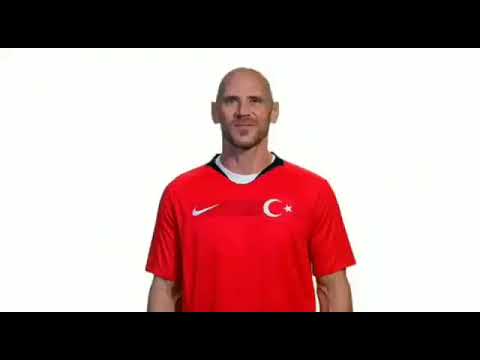 Mia Khalifa ve Johnny Sins Türkiye'ye geliyor