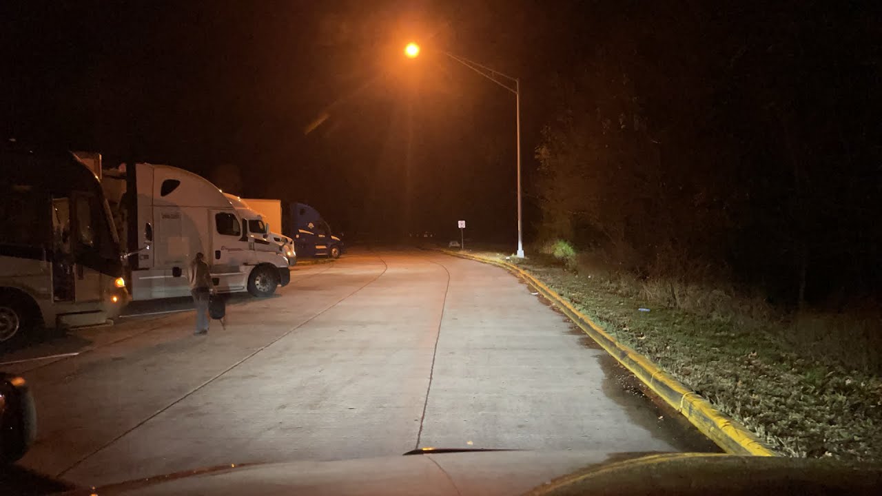 Freight Relocators Trucking Live From Louisville Kentucky - YouTube