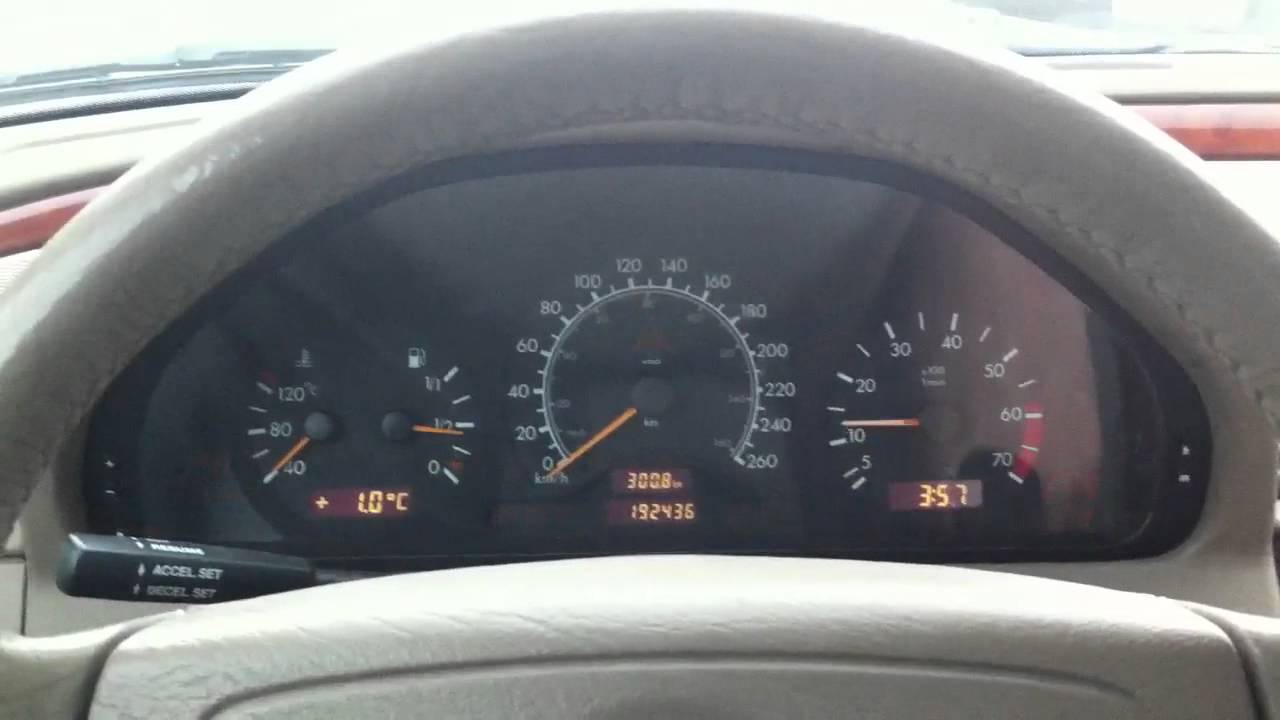 1999 Mercedes c230 Kompressor cold start - YouTube