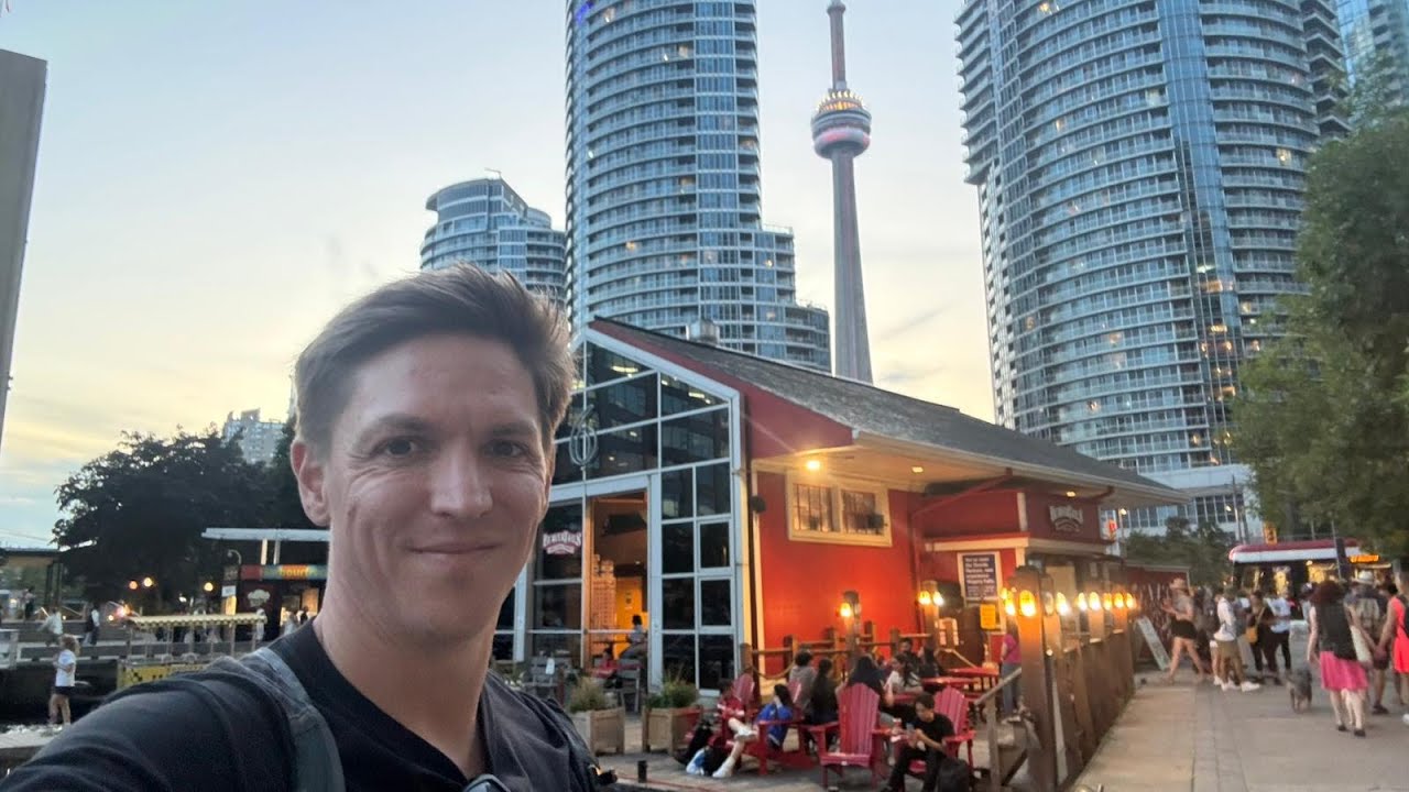 Toronto LIVE: Friday Night Downtown (for a bit) - YouTube