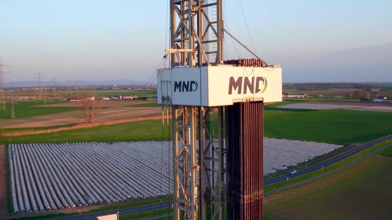 450 t Euro Rig in Operation for a Geothermal Project - YouTube