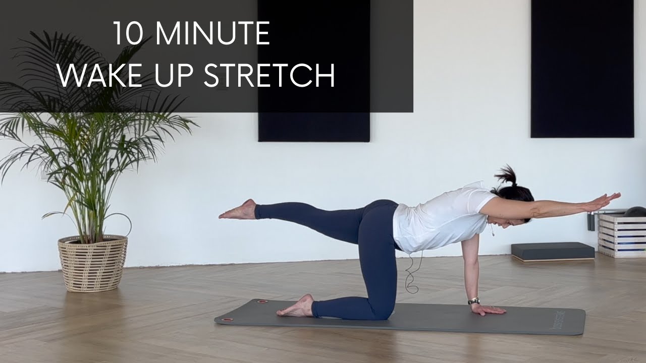 10 minute Morning Pilates/Stretch - YouTube