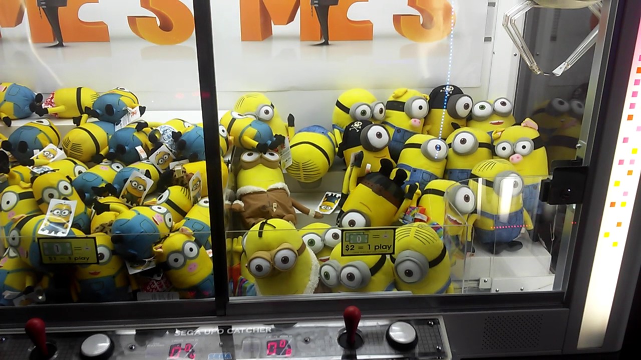 Despicable Me 3 Claw Machine - YouTube