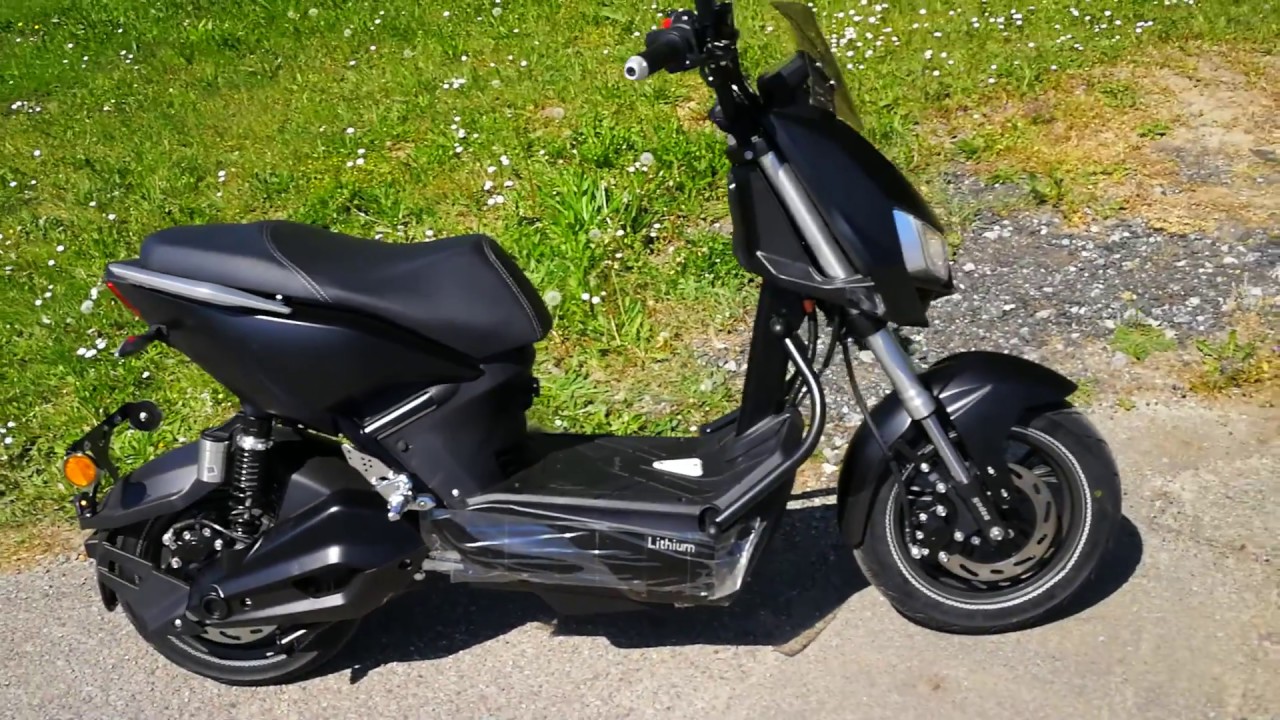 Yadea Z3 - Présentation Nouveauté Scooter Electrique 50 - YouTube