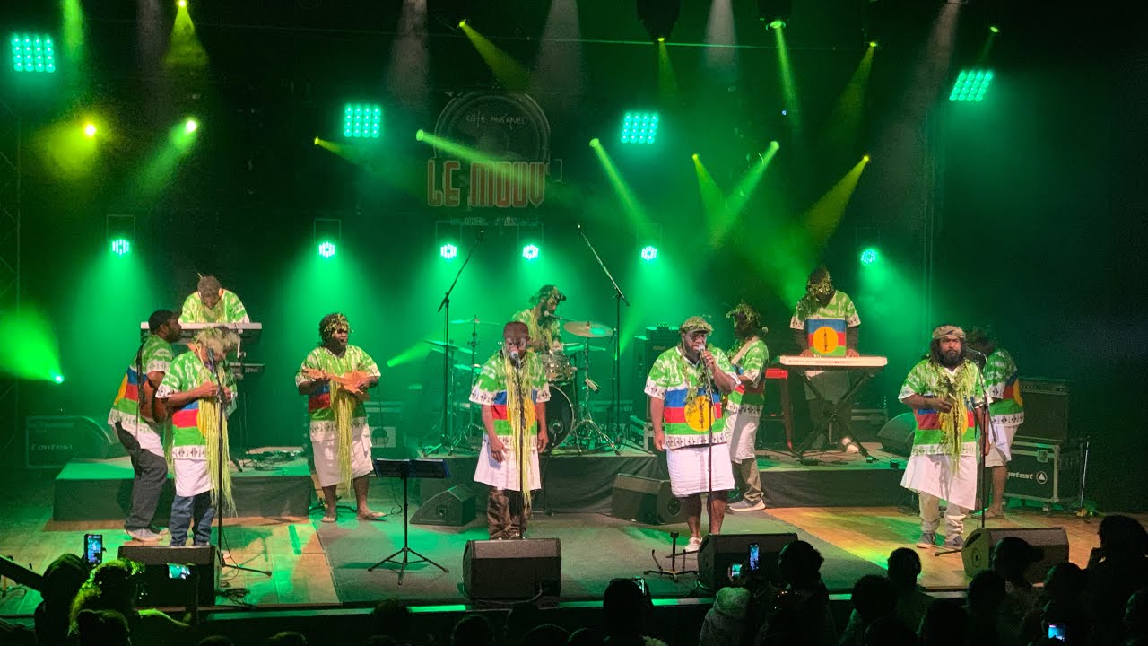 MINI-ALEM Zingekö Live Mouv - YouTube