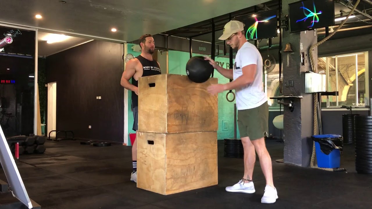 Deadball over boxes - YouTube