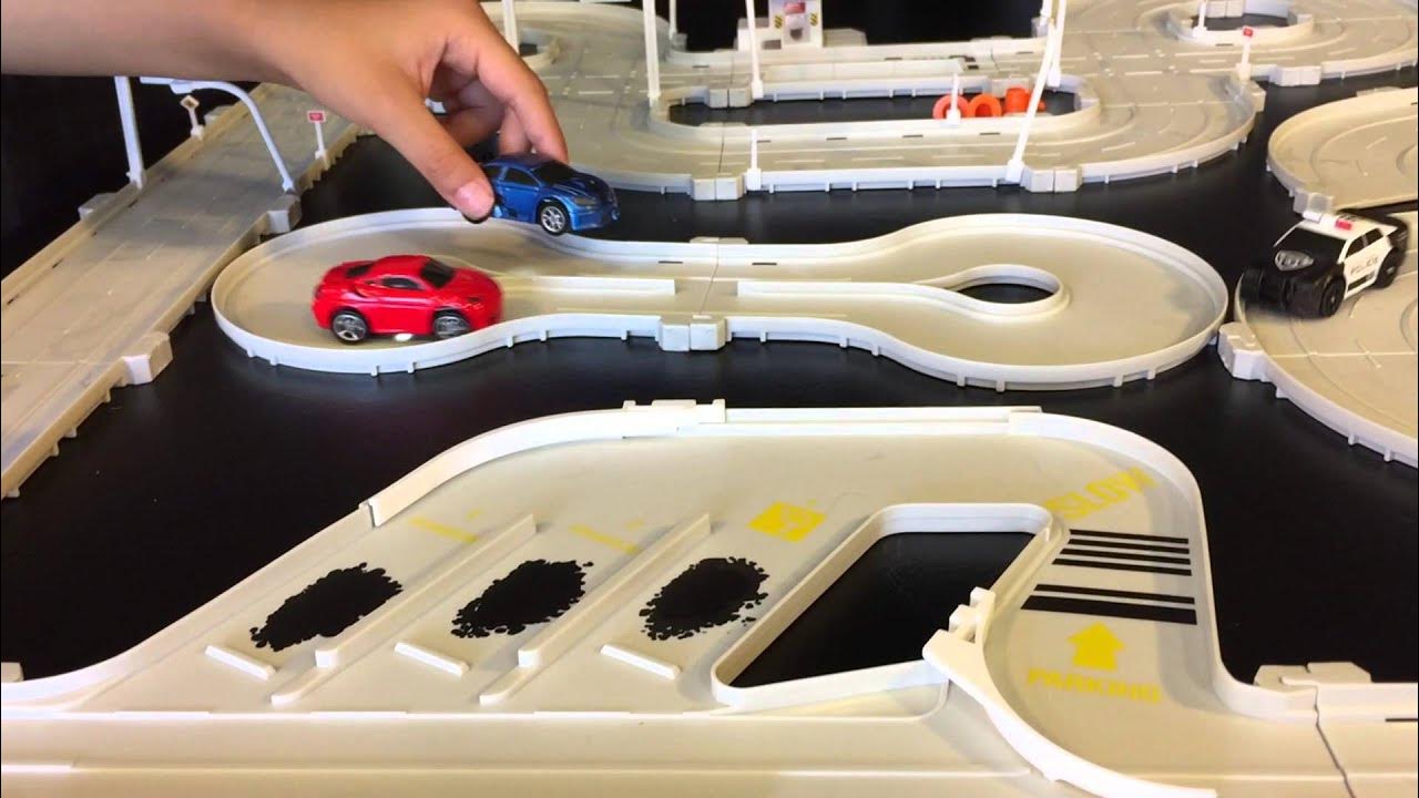 Hexbug Tagamoto Micro Cars Toys - YouTube