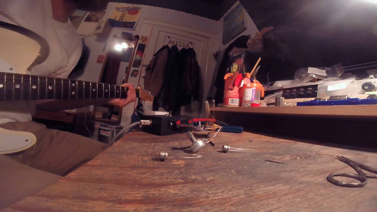 Carlsboro Fuzz Box 60's Germanium Circuit - YouTube