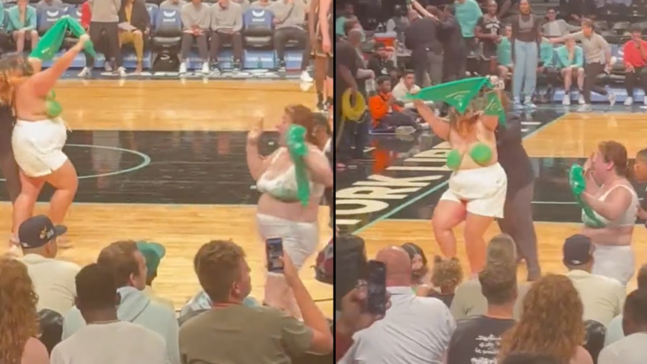 Naked Activists Receive Standing Ovation During Wnba Game Youtube