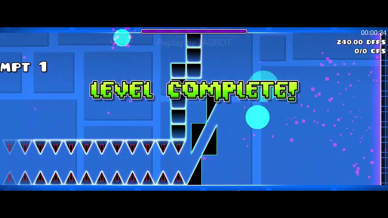 Geometry Dash Macro Test - YouTube