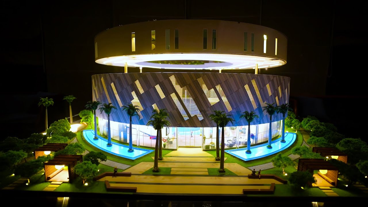 Dawn Models - Scaling New Heights - Exploring the Artistry of World ...