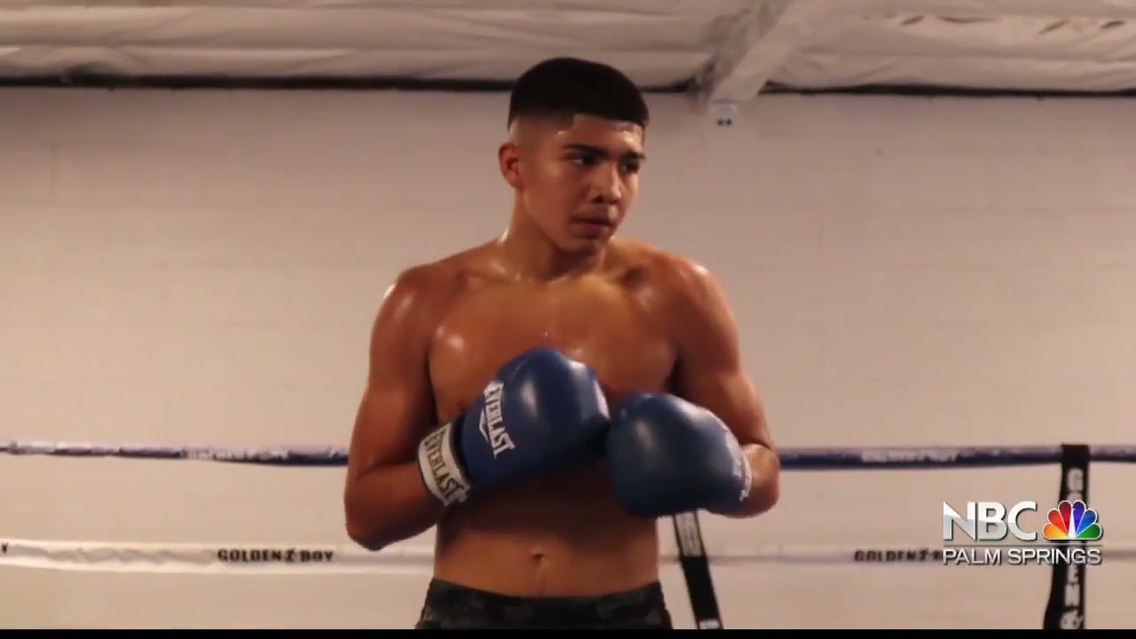 Two Coachella Brothers Crowned National Boxing Champions - YouTube