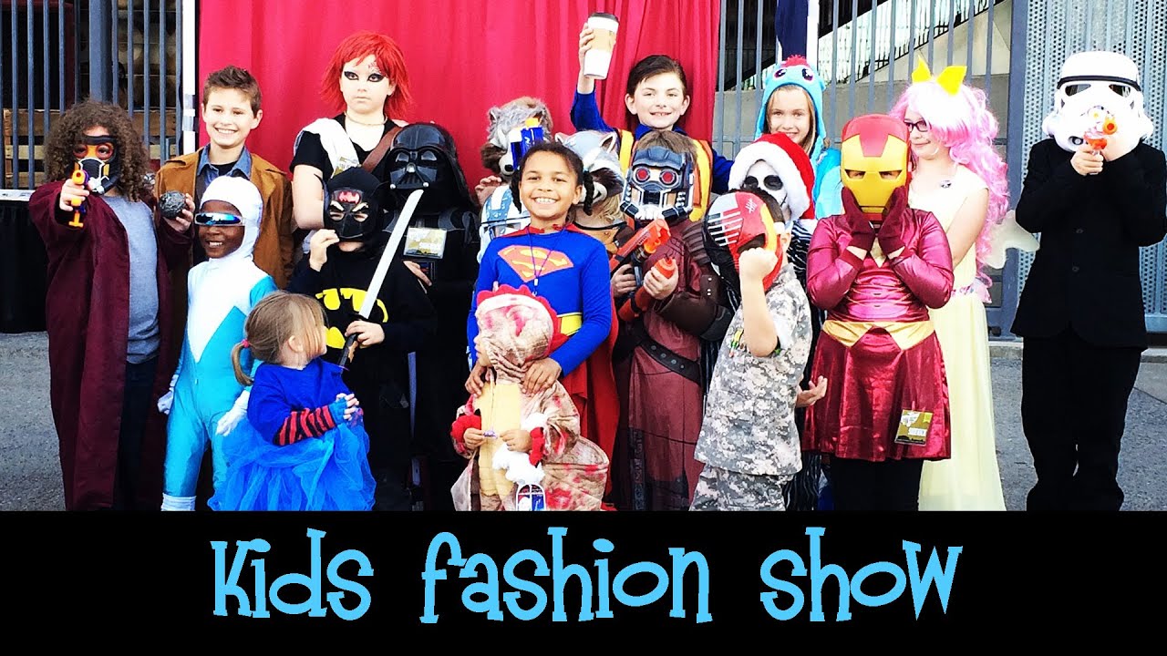 Kids Cosplay Fashion Show at Phoenix Comicon Fan Fest - YouTube