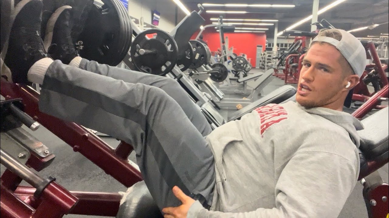 Connor Dodson — 3 Different Ways To Do Leg Press - YouTube