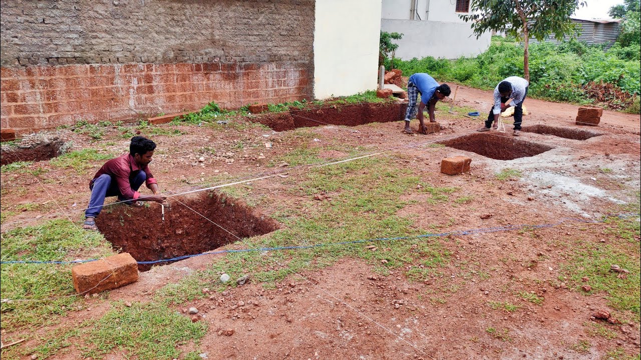 Centre line marking for column placing - YouTube