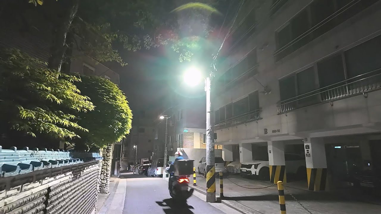 Korea walking tour - Seoul Gwangjin-gu Guui-dong, Jayang-ro 23ga-gil ...