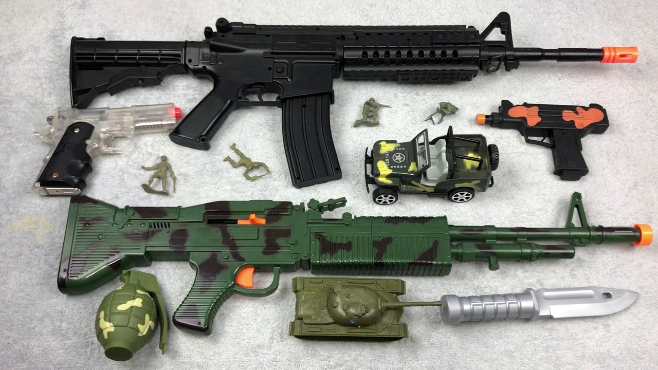 Battle Toys Army Box of Toys Realistic Toy Guns Tanks Men - YouTube
