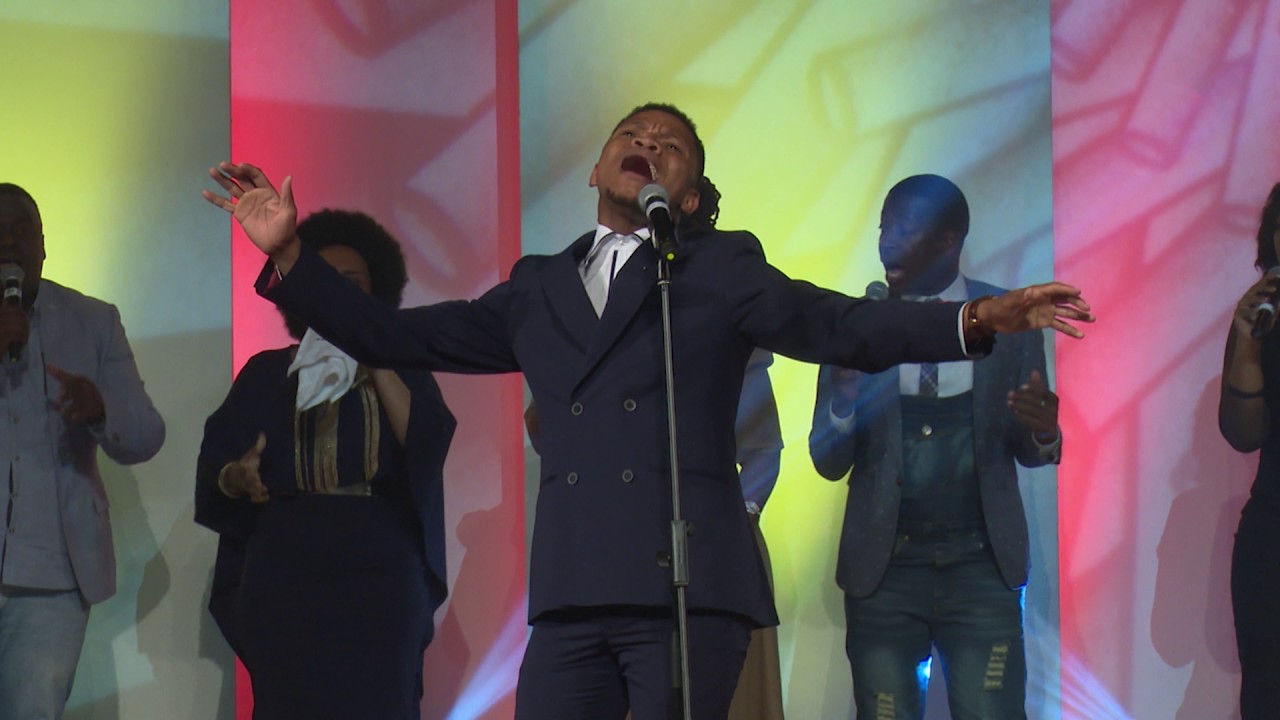 Sbu Banda-Thando lwakho/ Simakade (Pentecost Move) - YouTube