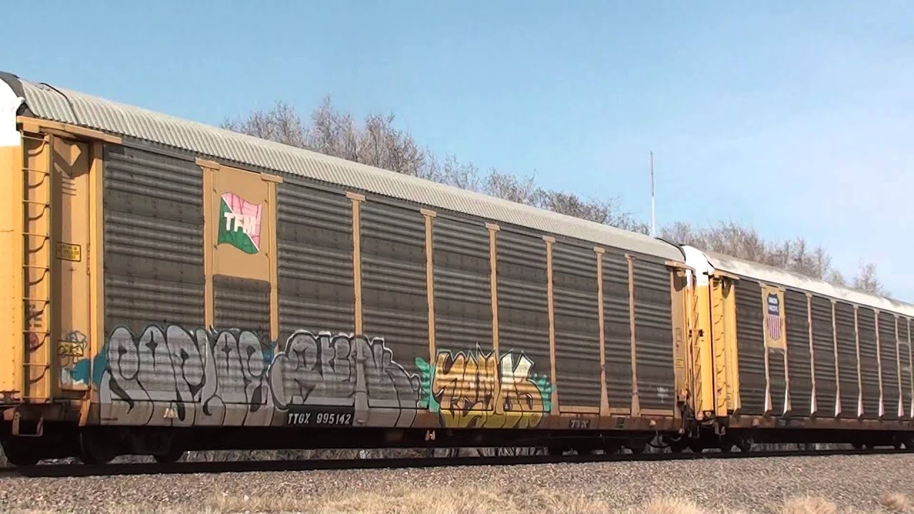 westbound UP autorack train on the UP Pratt Sub 03/09/2015 video 2 ...