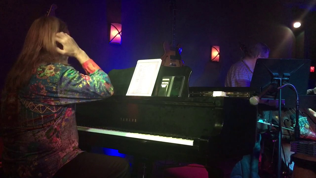 Mike Bogle Trio performs "Jive" by Michael Franks - YouTube