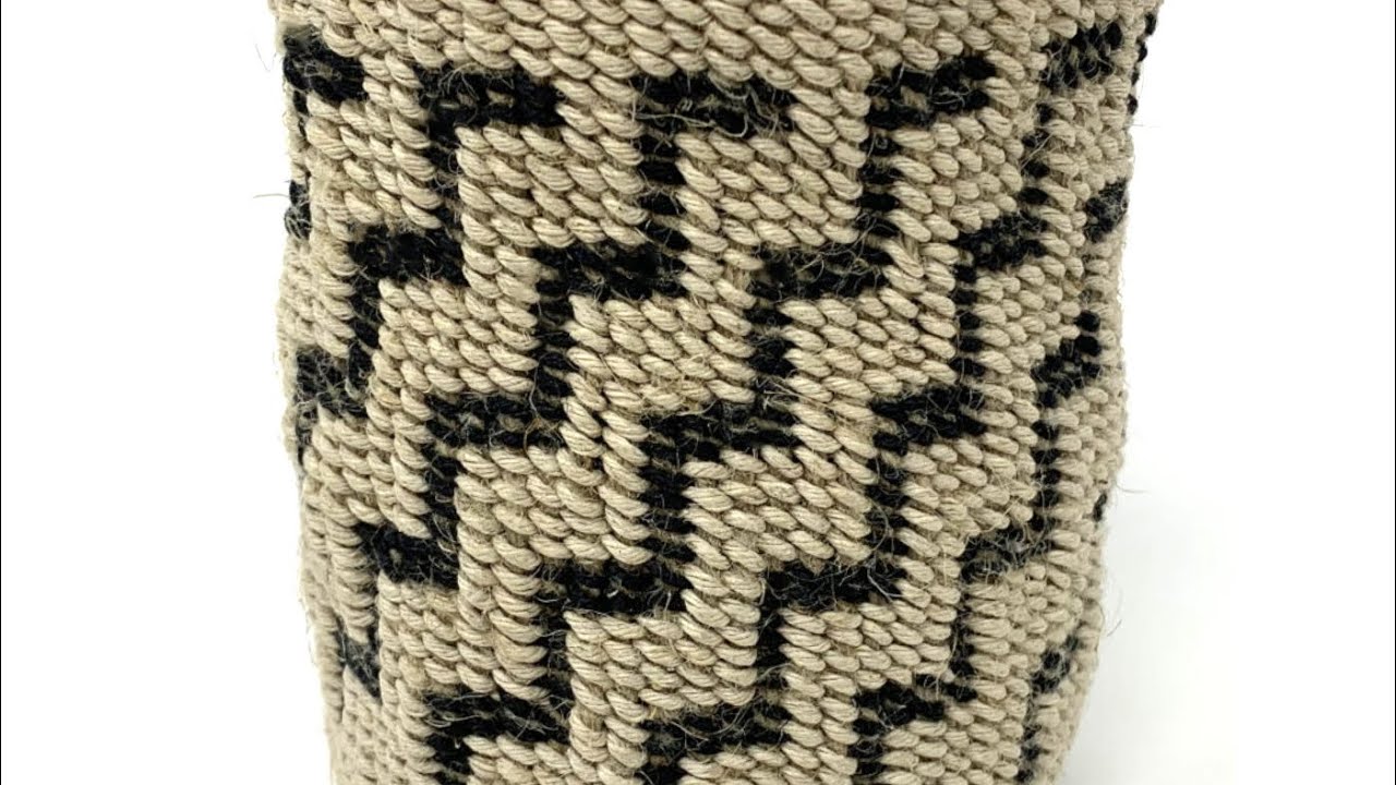 Full turn twine - Double twine - Create pattern with two colors. Quick ...