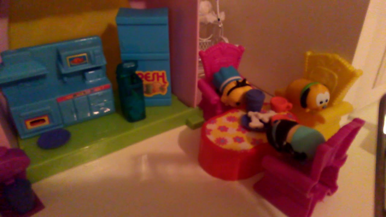 Tsum Tsum City (PART 2) - YouTube