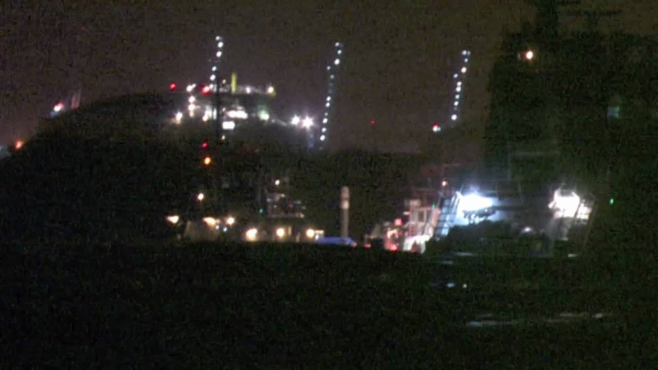 Tug Fairplay 22 capsized - YouTube