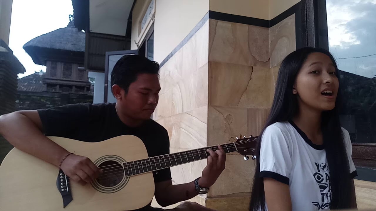 Rumas Alvia - Taksu (Cover) - YouTube