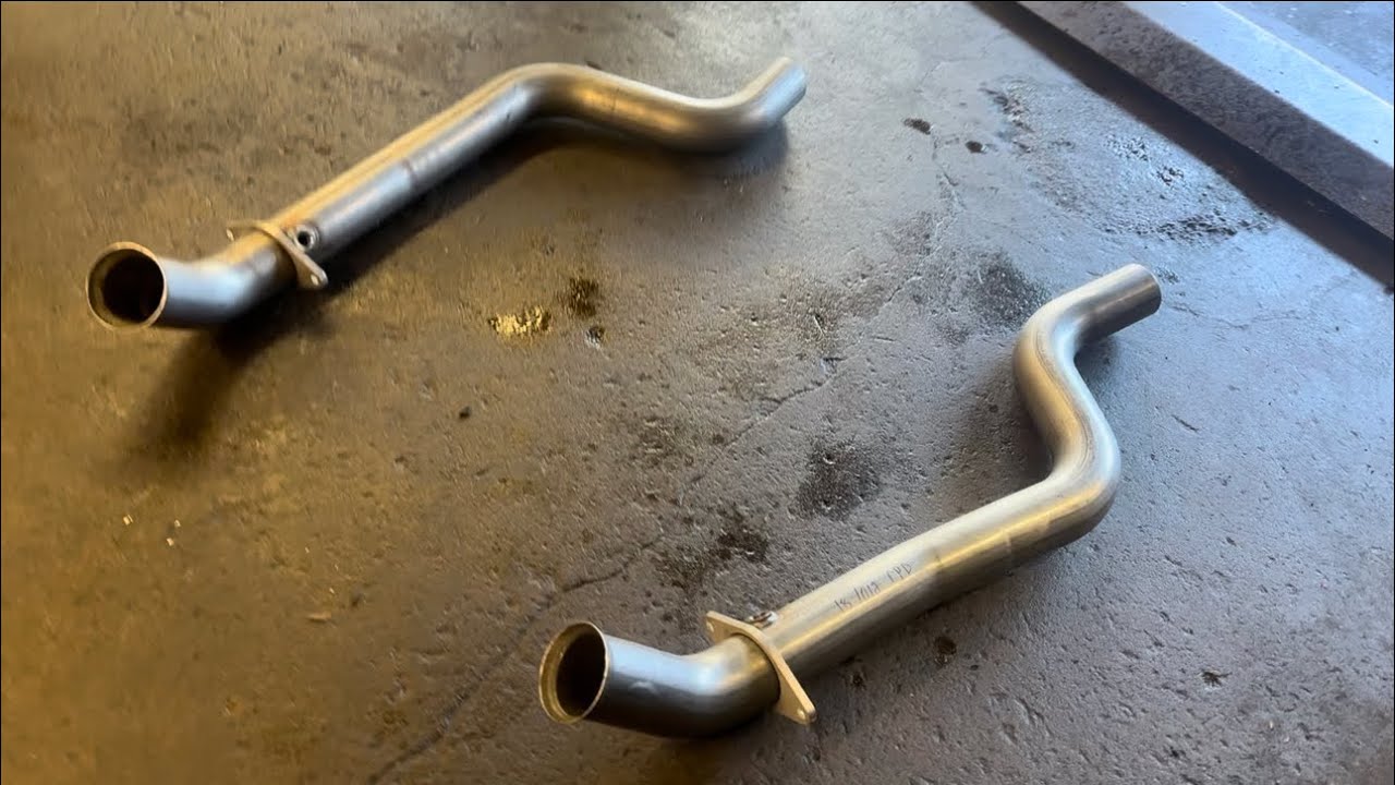 Scatpack charger catless mid pipes - YouTube