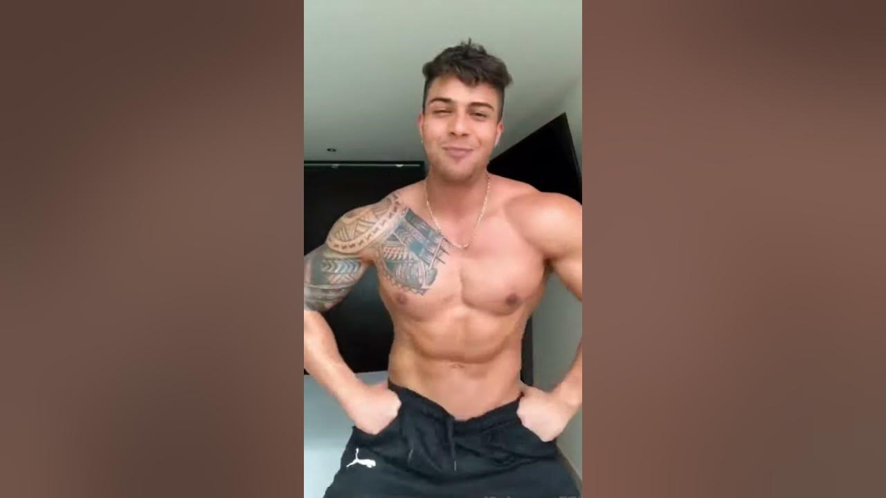 Hot Guys Dancing Seductively Youtube