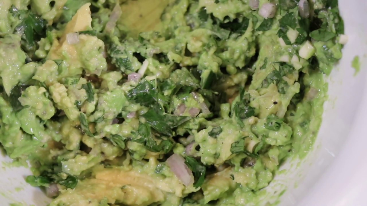 Guac and Roll! - YouTube