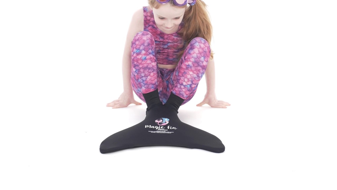 Mermaid Safety and the Magic Fin Monofin from Planet Mermaid - YouTube