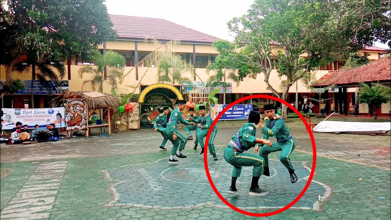 TARI RUDAT DESA SELAT TRADISI LOMBOK NTB - YouTube