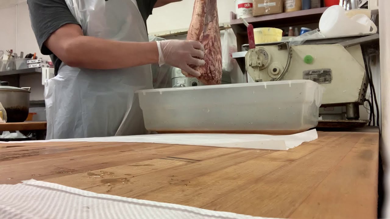 Crispy bake Cebuchon - YouTube